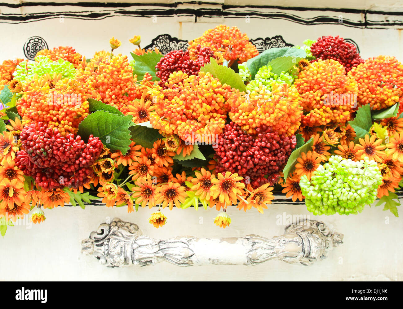 Artificial green flower hi-res stock photography and images - Alamy