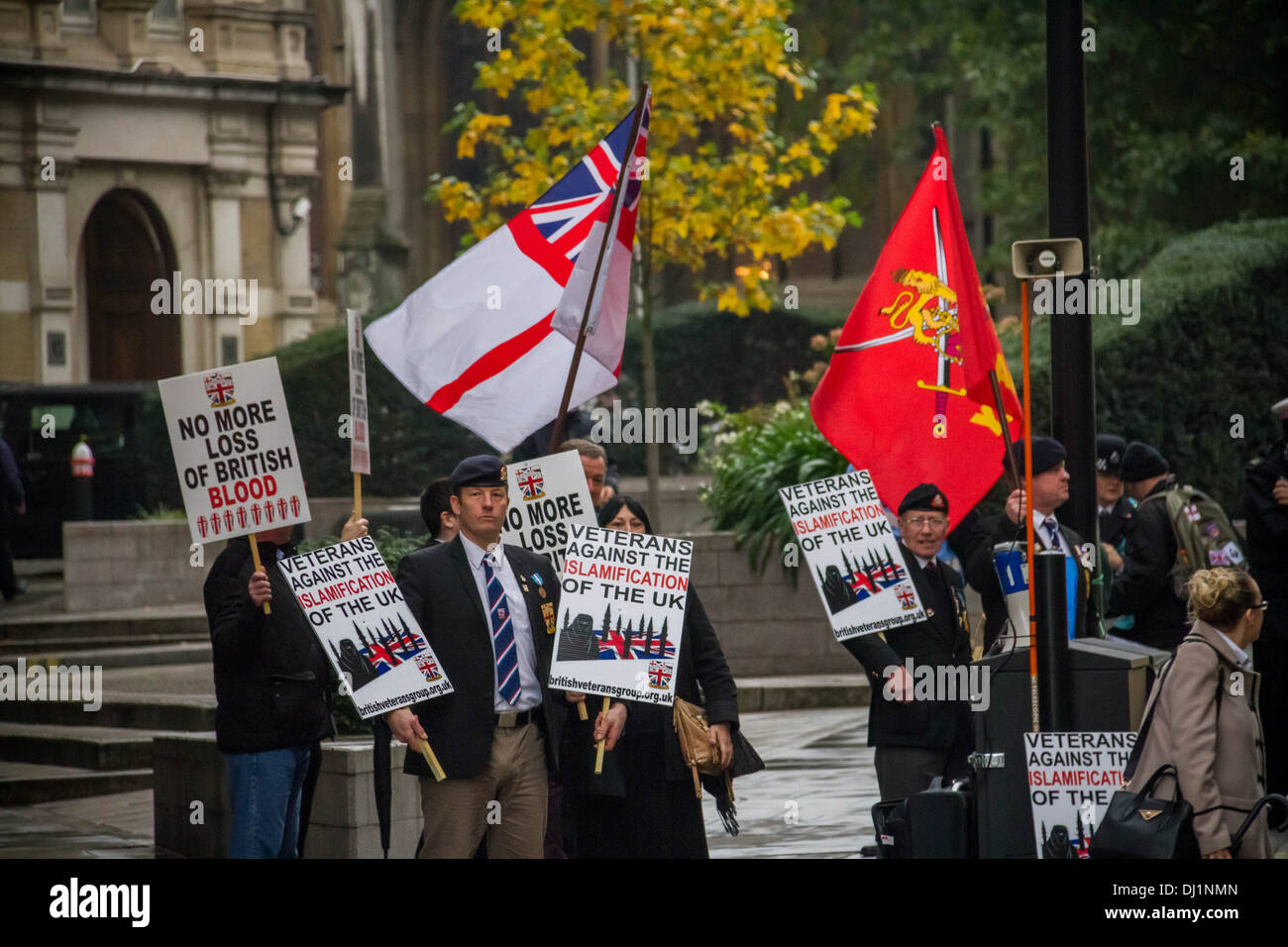 Supporters of the British National Party (BNP) outside Old Bailey court ...