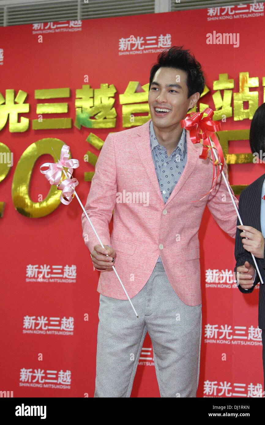 Taipei, China. 18th Nov, 2013. Actor Tony Yang attends commercial ...