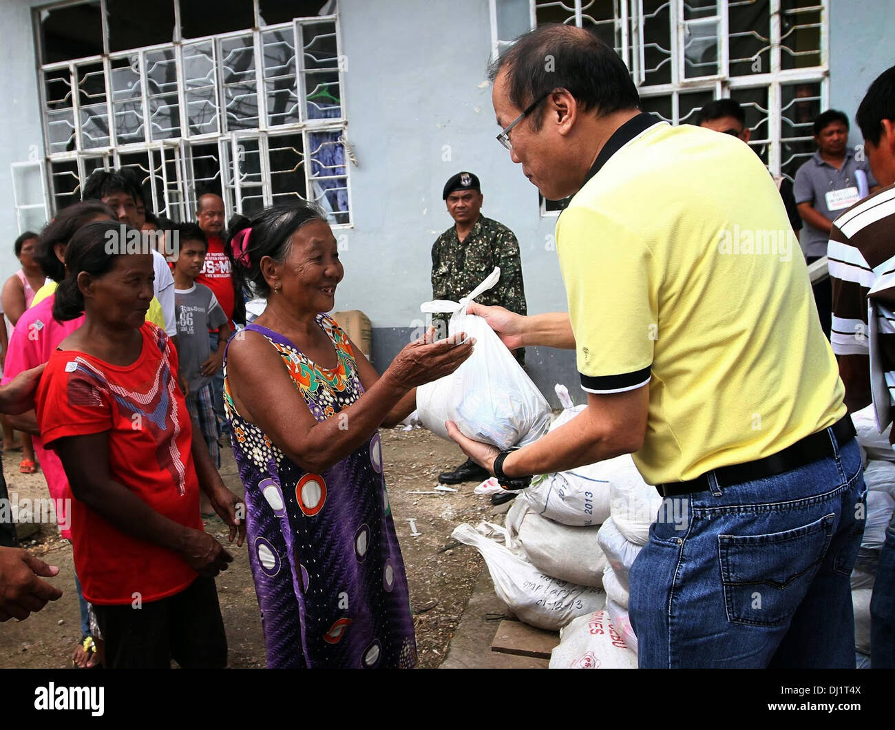 Benigno aquino iii typhoon hi-res stock photography and images - Alamy
