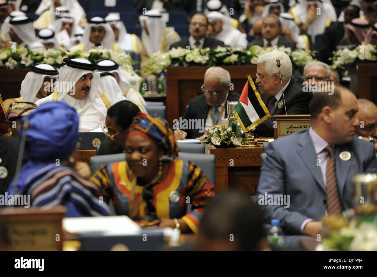 Kuwait, Kuwait, Kuwait. 19th Nov, 2013. Palestinian President Mahmoud ...