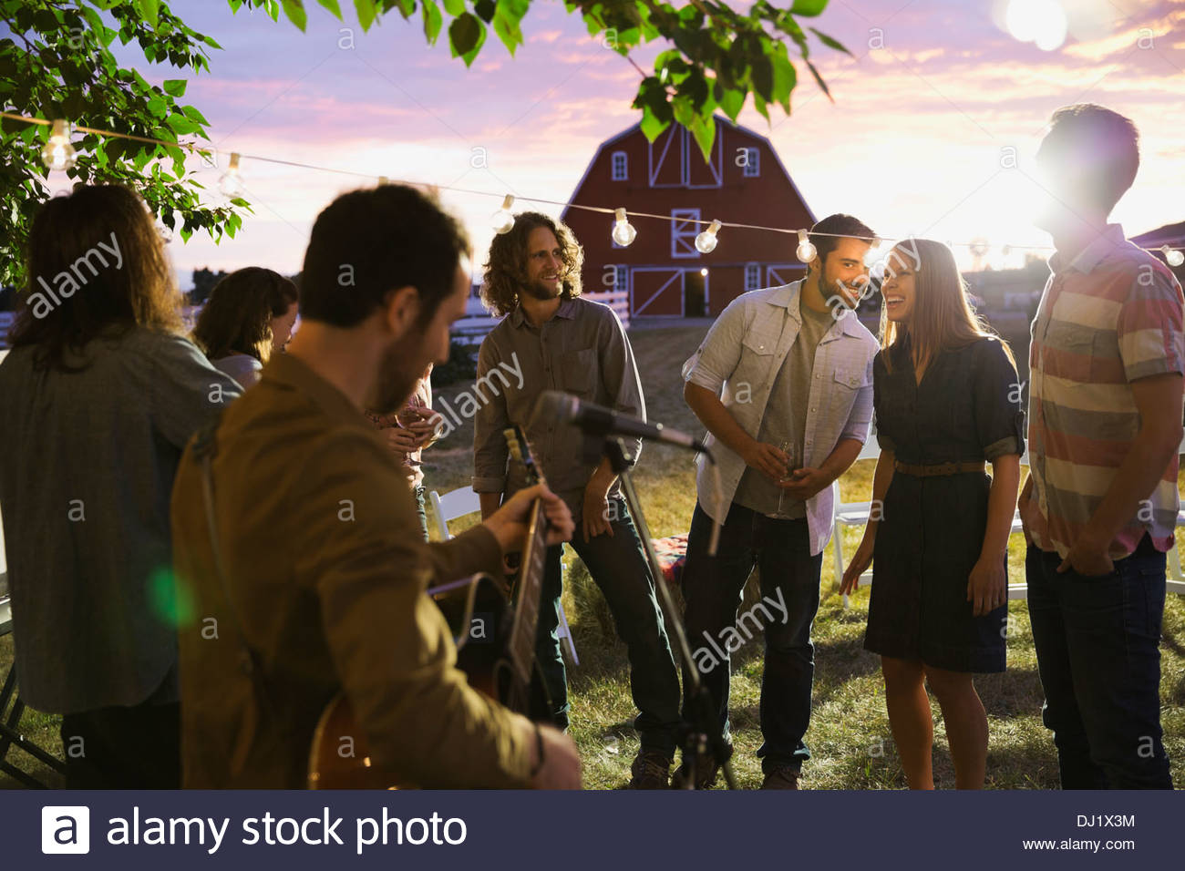 Band of friends hi-res stock photography and images - Alamy