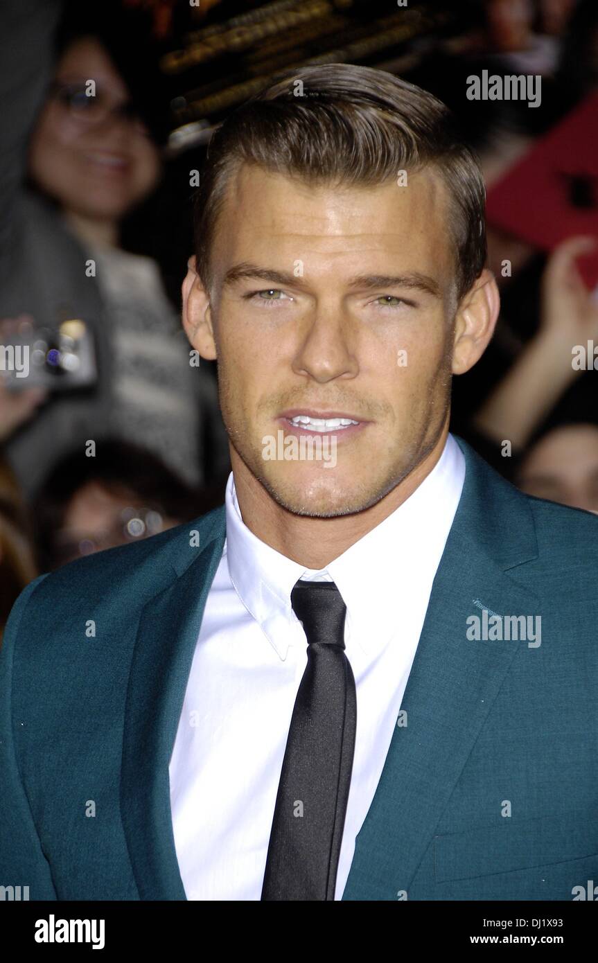 Los Angeles, CA, USA. 18th Nov, 2013. Alan Ritchson at arrivals for THE ...