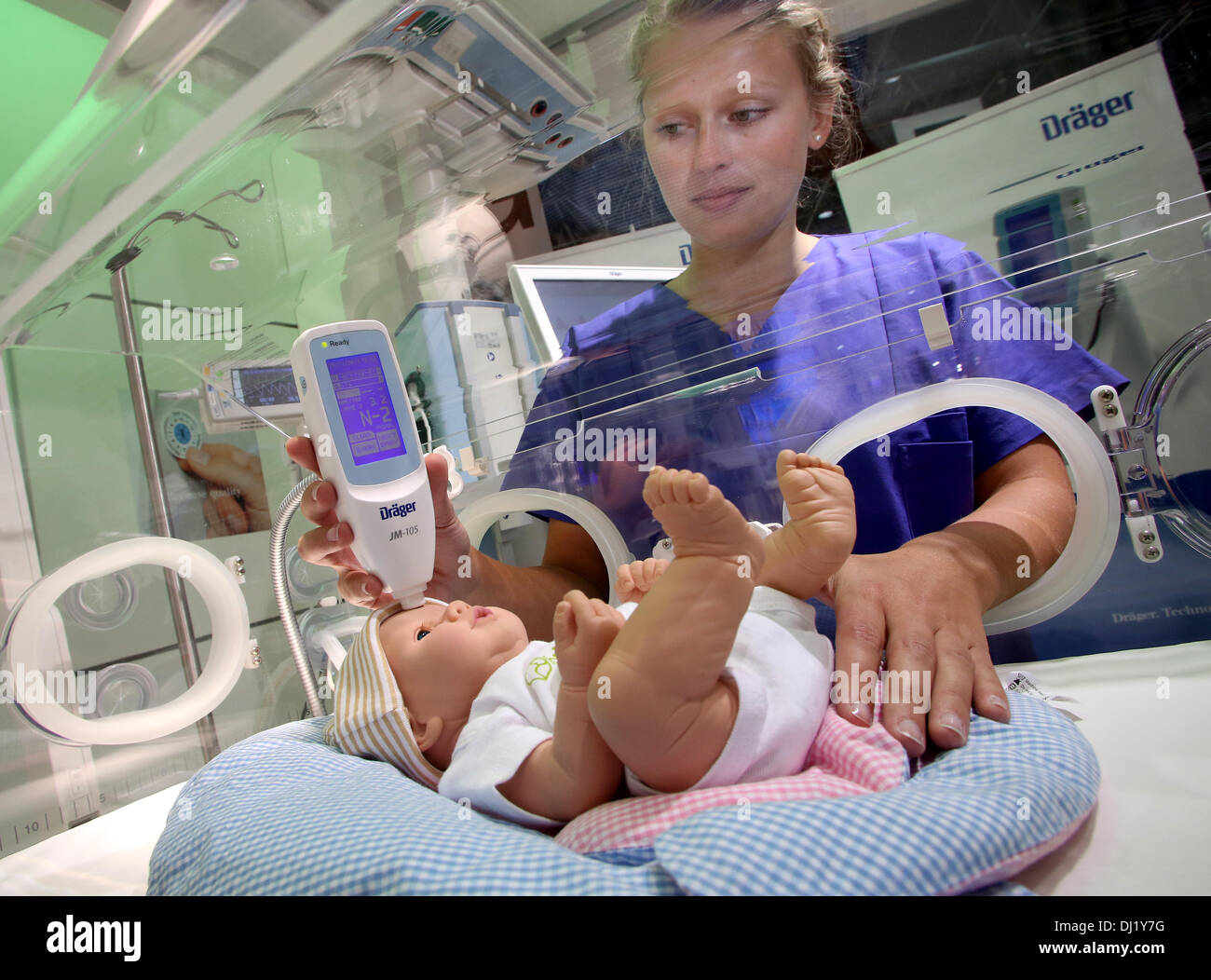Bilirubin hi-res stock photography and images - Alamy