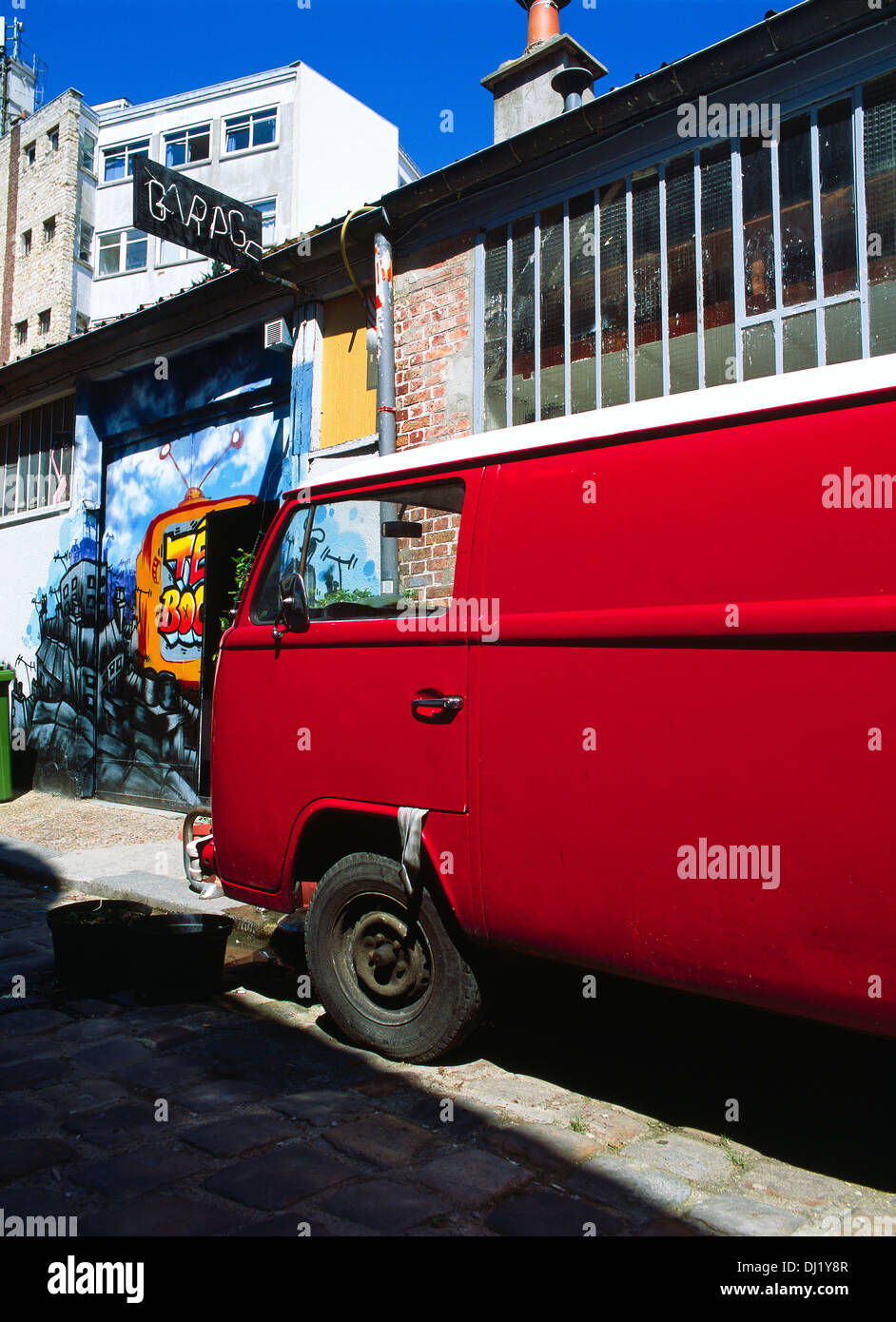 Combi volkswagen hi-res stock photography and images - Alamy