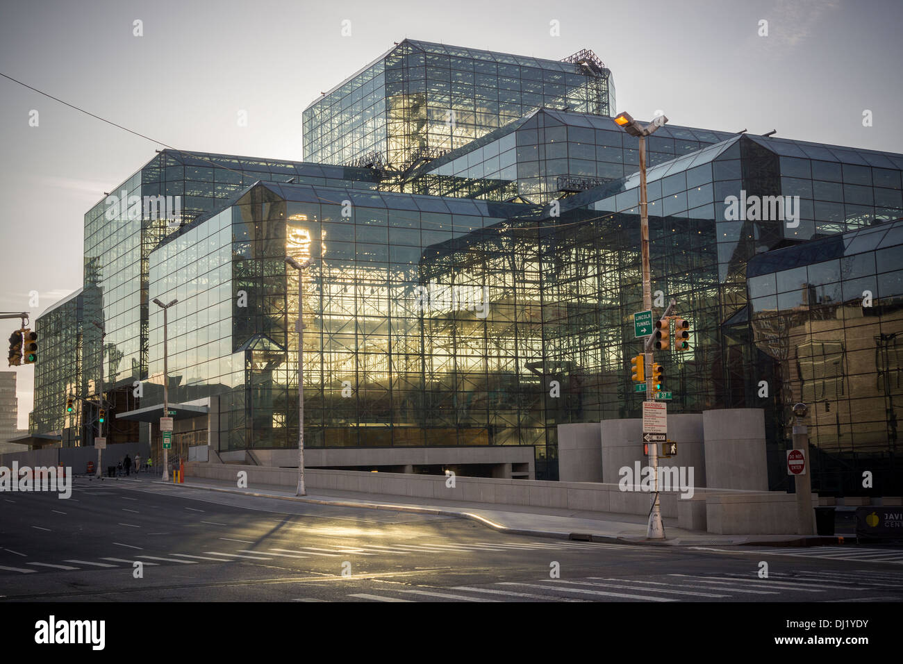The Jacob Javits Convention Center in New York on Saturday, November 16 ...