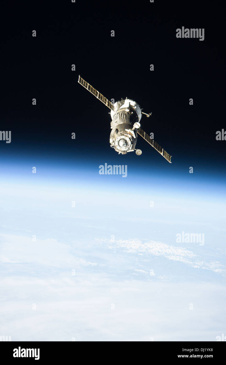 The Soyuz TMA-09M spacecraft departs from the International Space ... The Soyuz TMA-09M spacecraft departs from the International Space ...