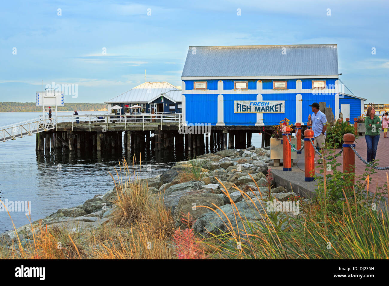 Waterfront of the busy little town of Sidney by the Sea, Vancouver ...
