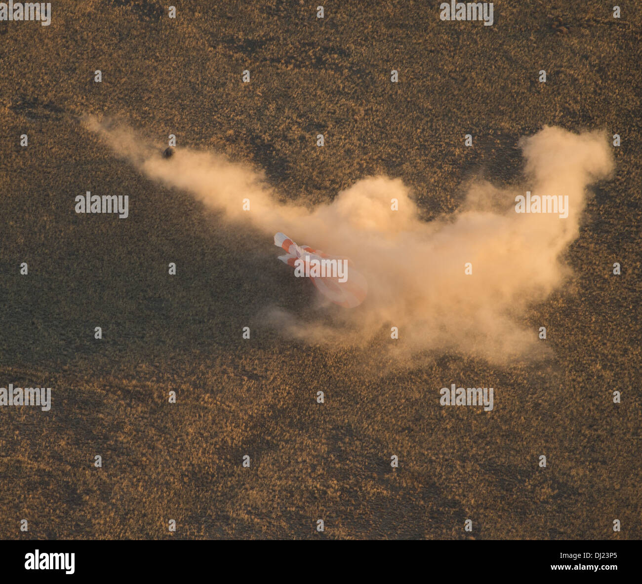 The Expedition 37 crew, including ESA astronaut Luca Parmitano, safely ...