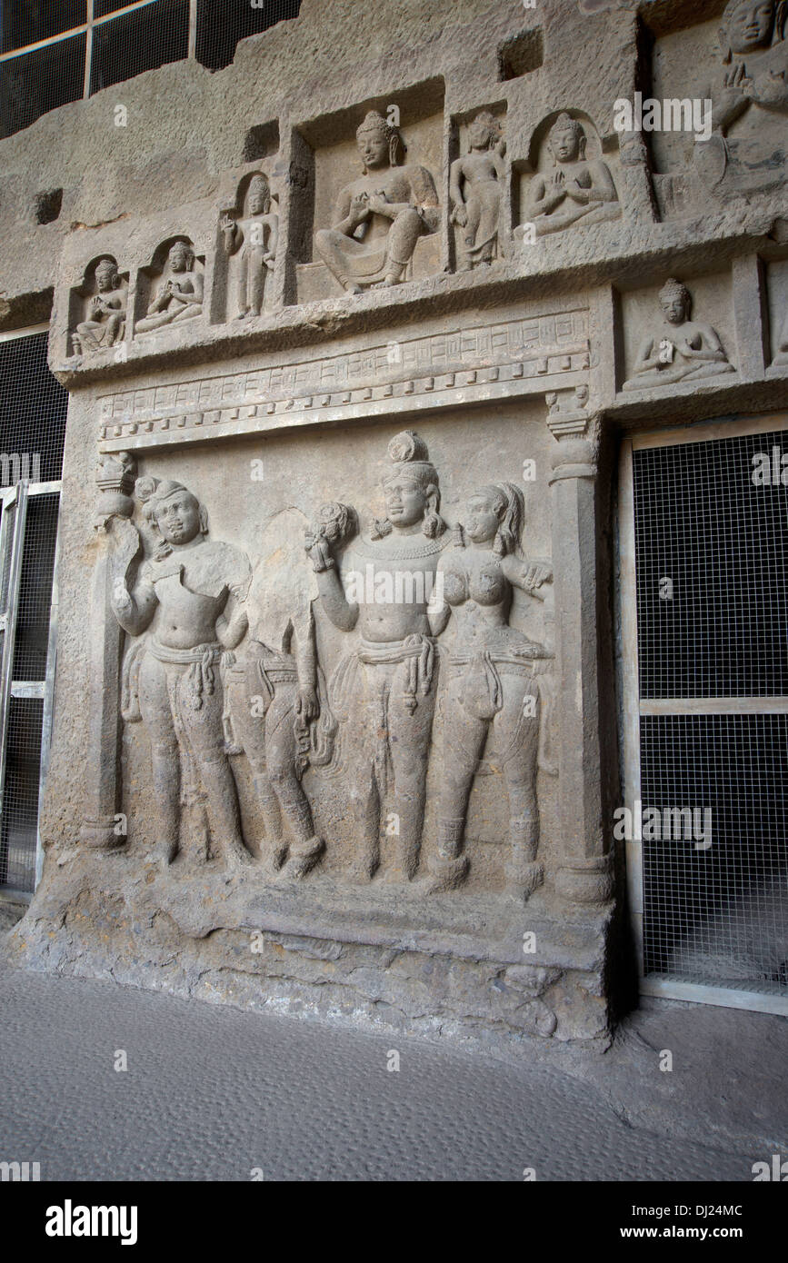 Cave 3 : Mithuna couples with Buddha images on the left of the Verandah ...