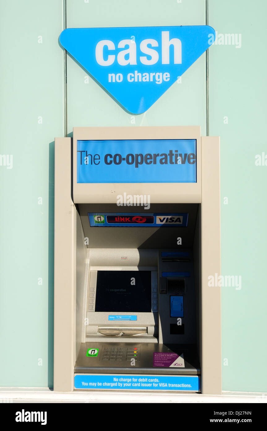Co operative bank cash machine hi-res stock photography and images - Alamy