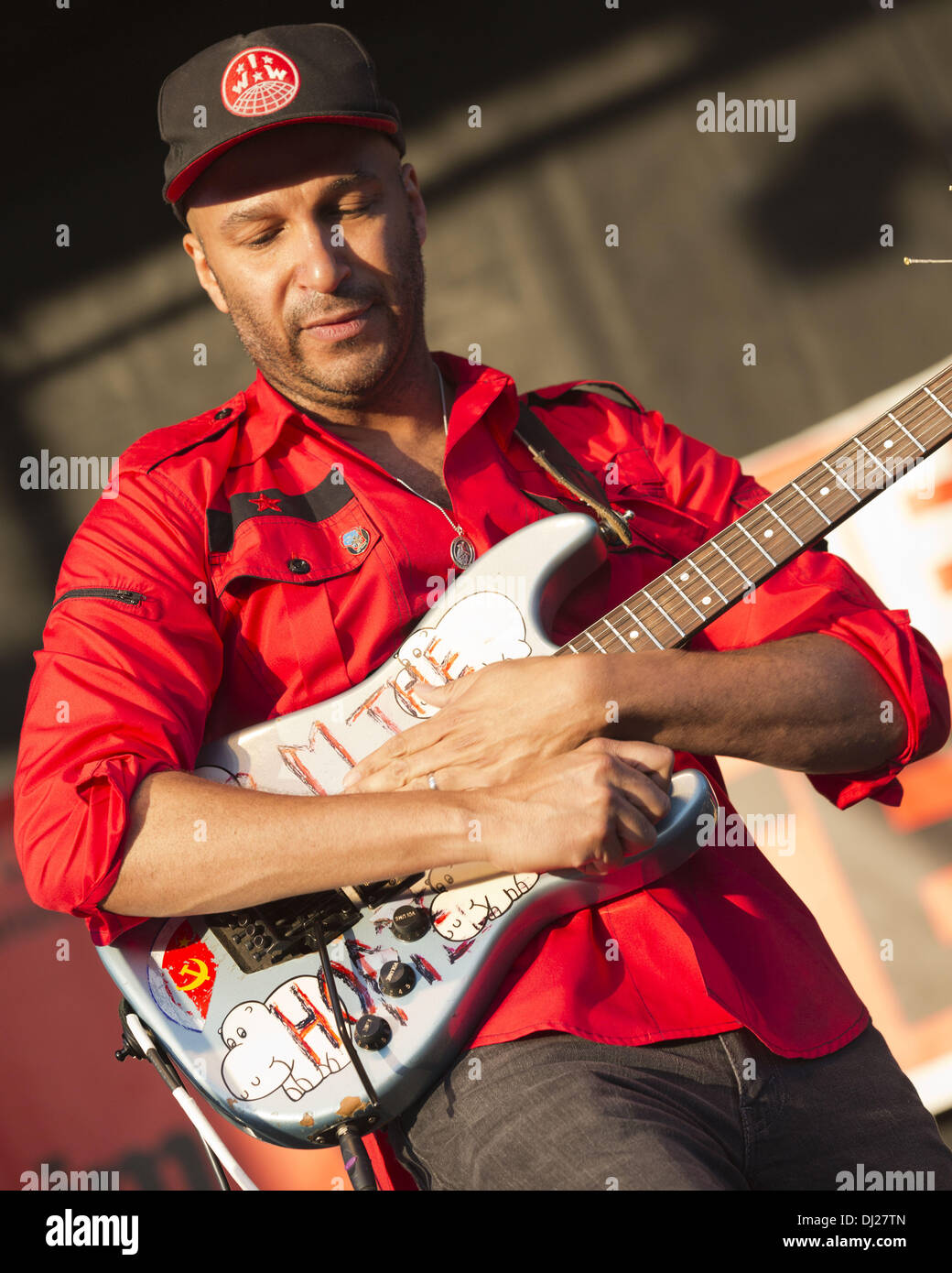 Tom morello hi-res stock photography and images - Alamy
