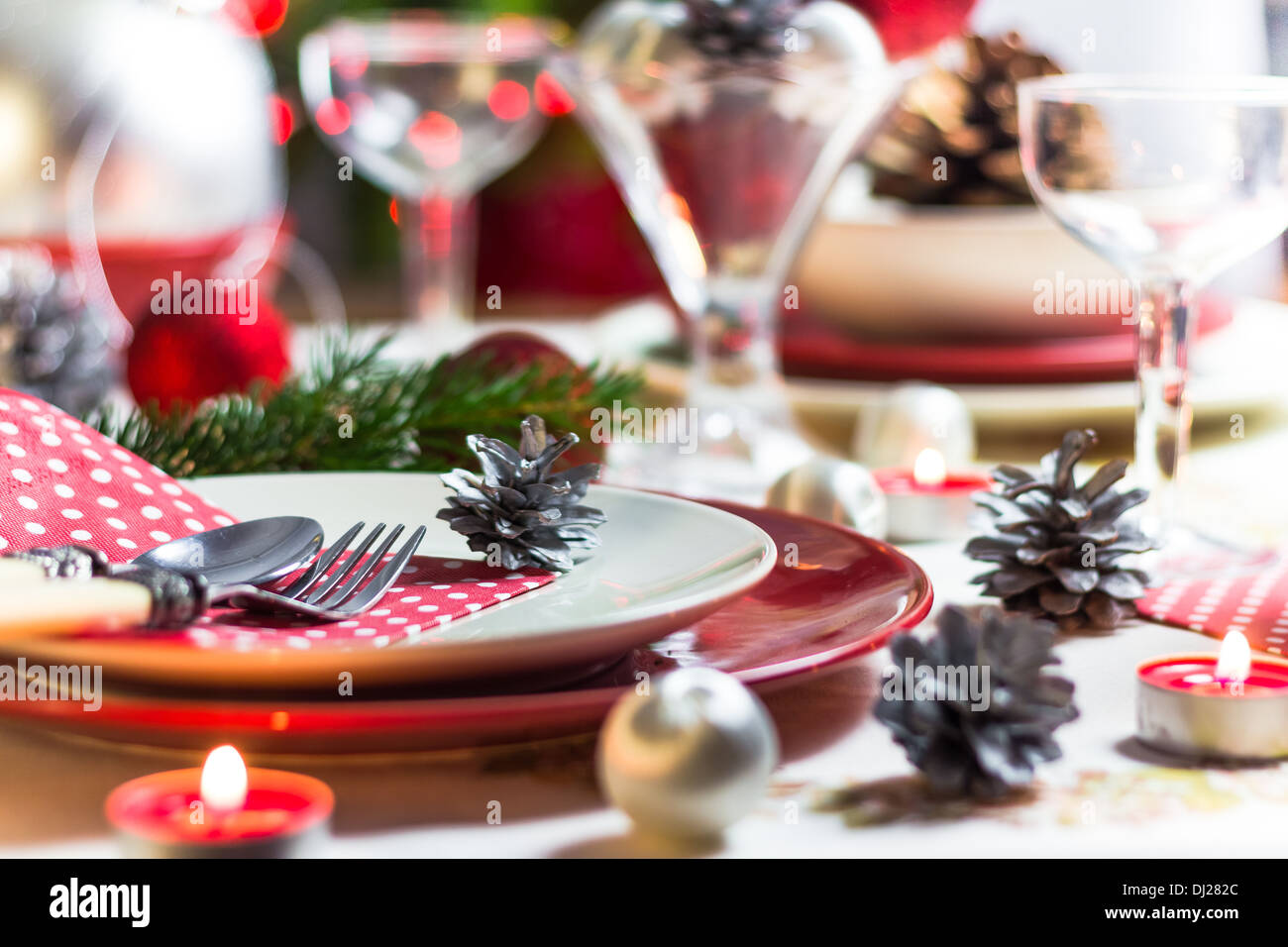 Christmas dishes table hi-res stock photography and images - Alamy