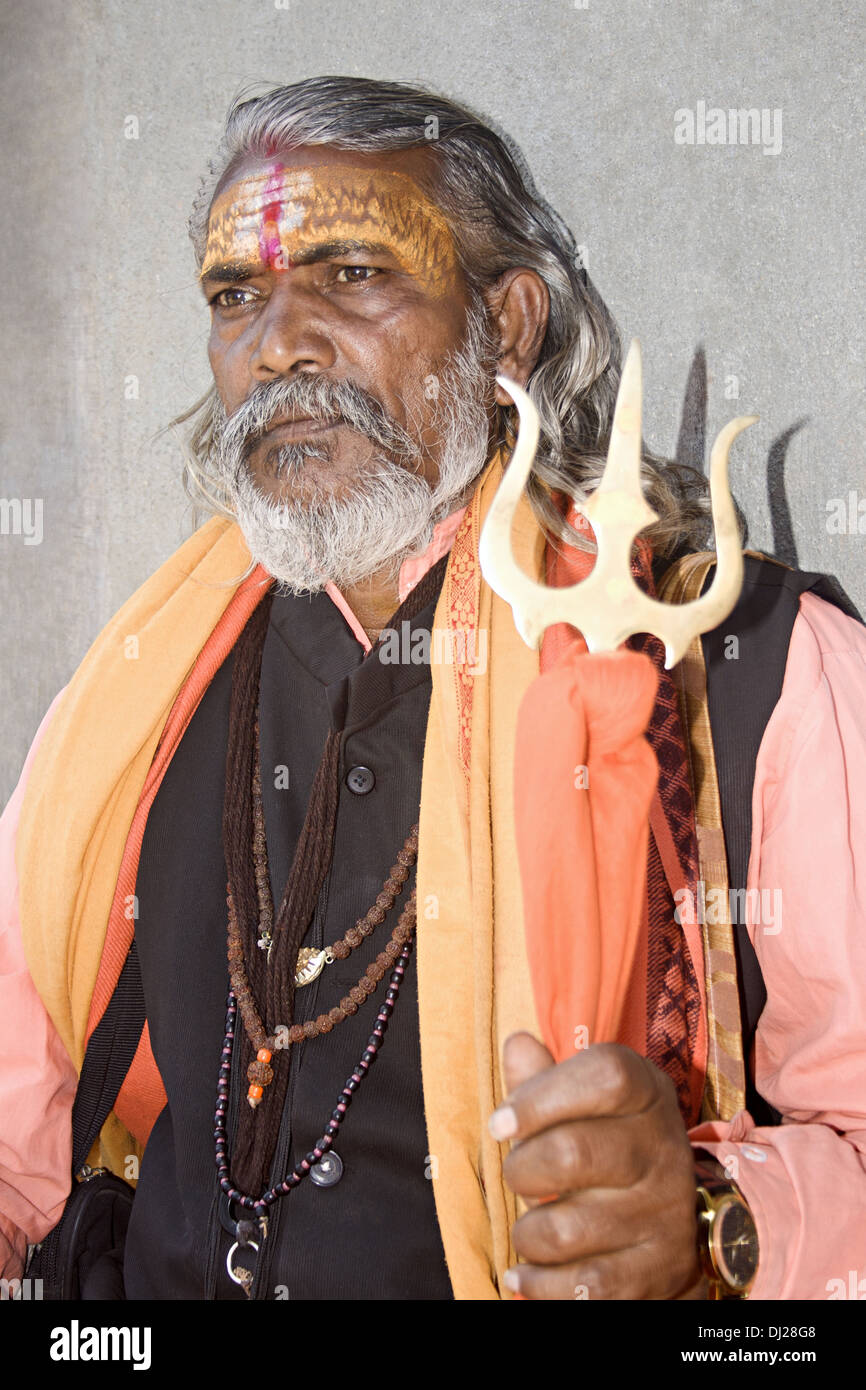 Santh hi-res stock photography and images - Alamy