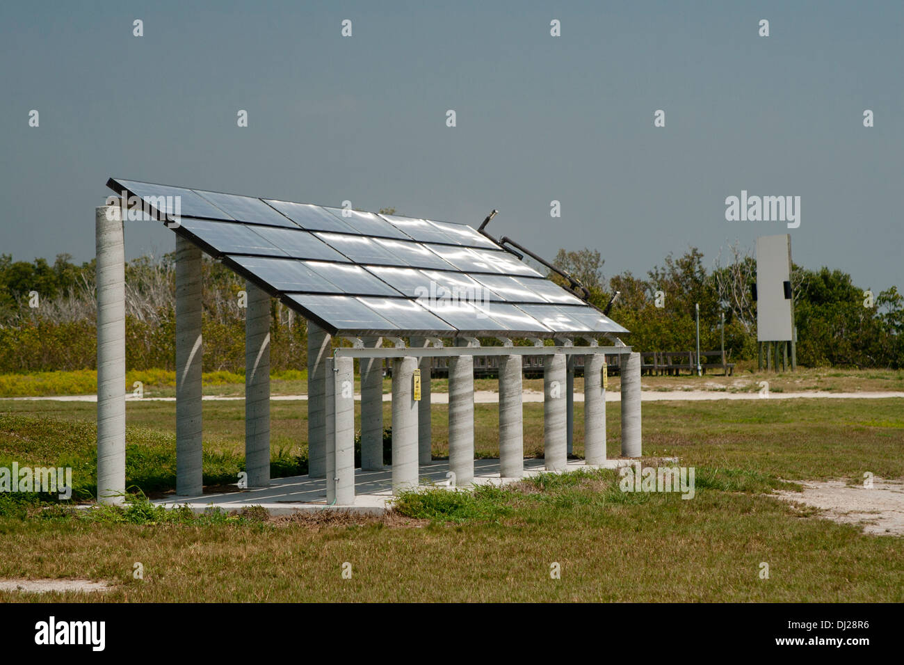 Florida solar panels hi-res stock photography and images - Alamy