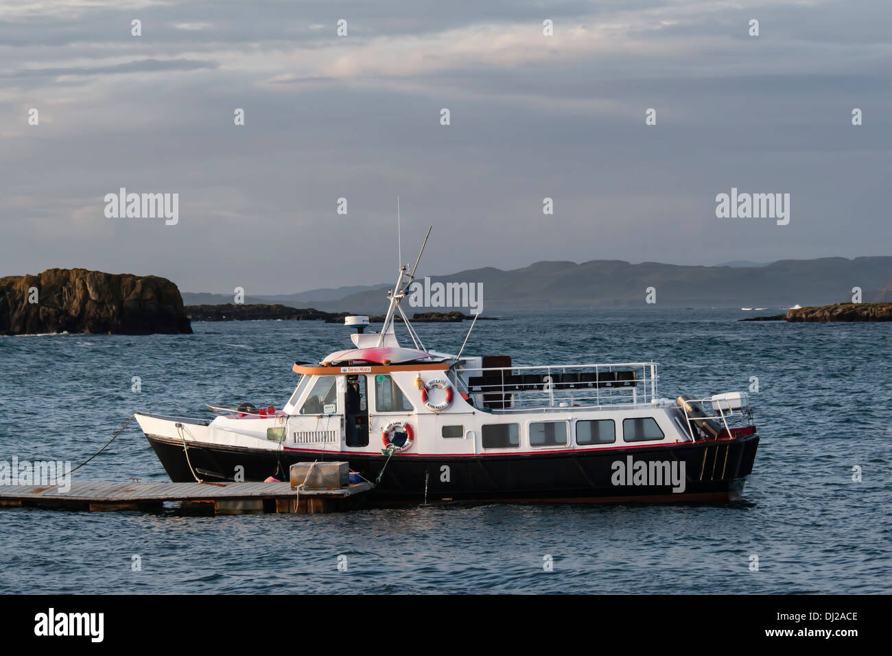 Floating pontoon hi-res stock photography and images - Alamy