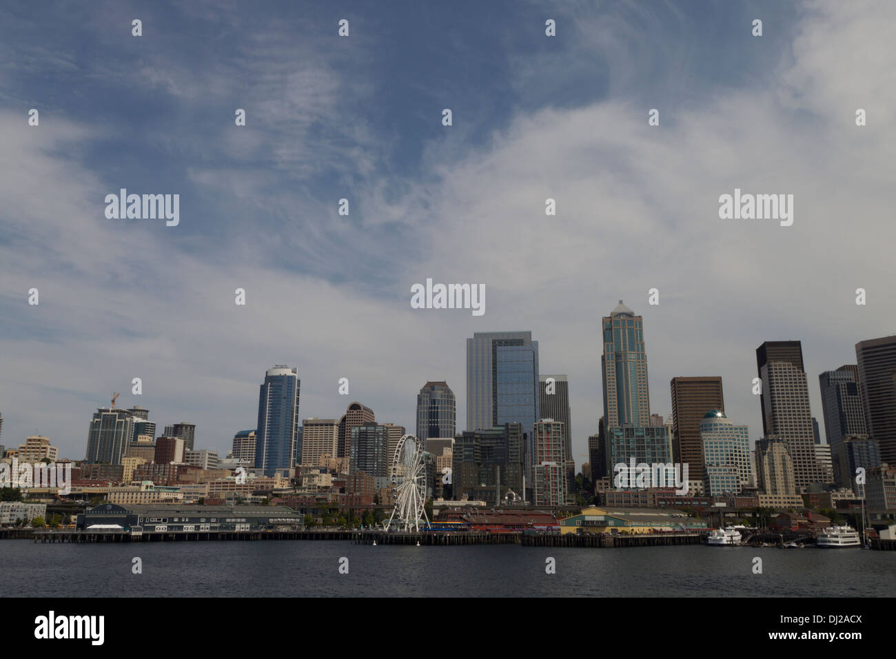 Seattle Waterfront from the Baimbridge Island Ferry Stock Photo - Alamy