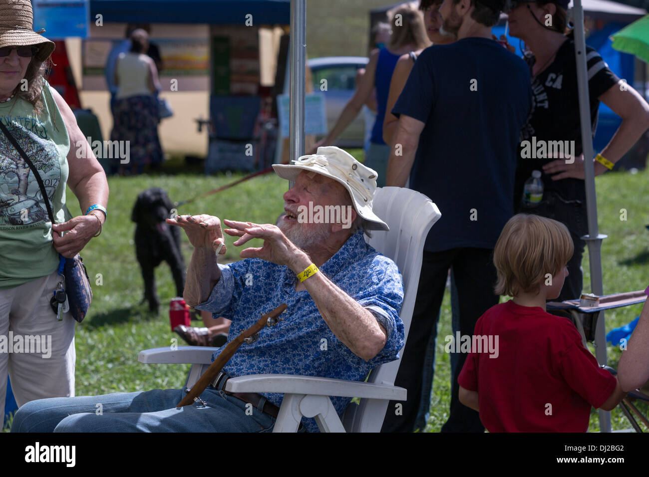 Pete Seeger at the Solar Expo Jam folk festival, Vernon, NJ, USA Stock ...