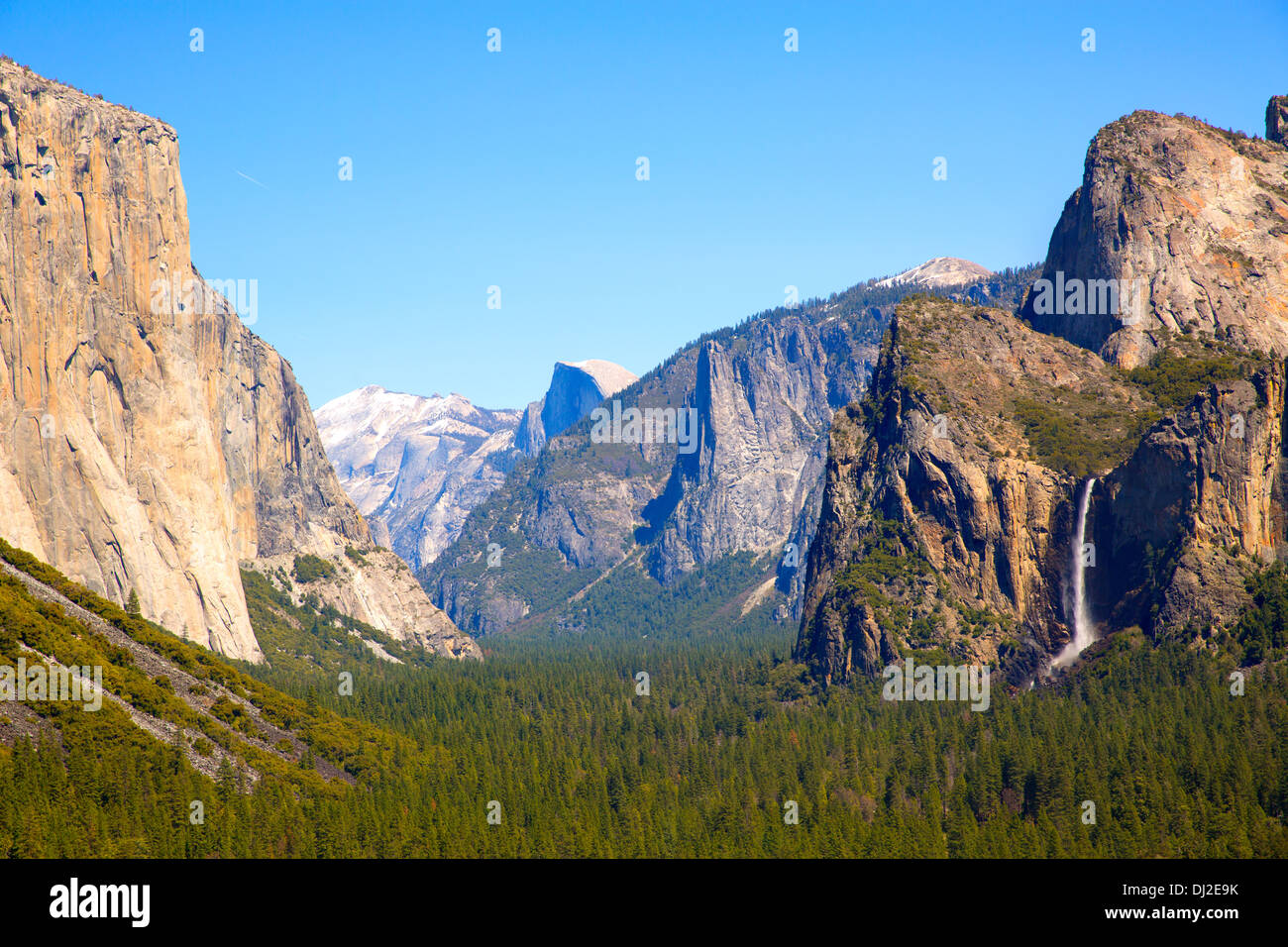 Yosemite el Capitan and Half Dome in California National Parks US Stock ...