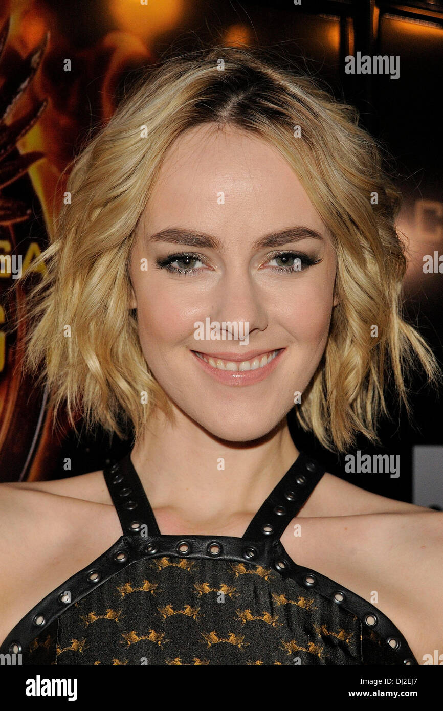 Toronto, Canada. 19th Nov 2013. Jena Malone arriving at the Canadian ...