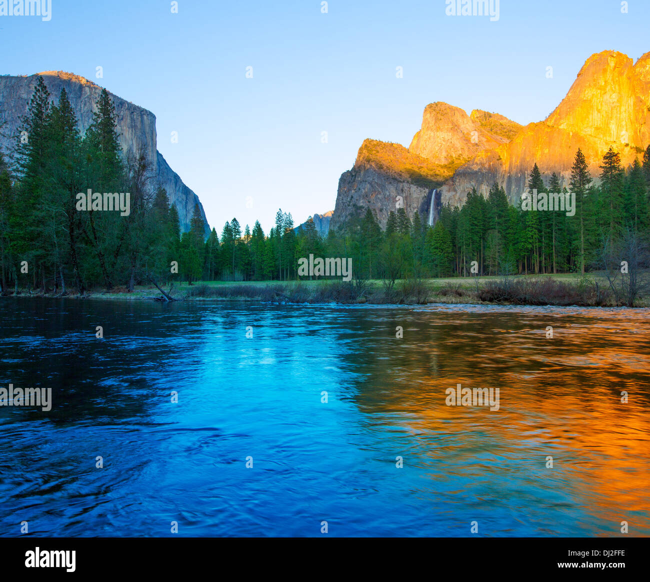 Yosemite Merced River el Capitan and Half Dome in California National ...