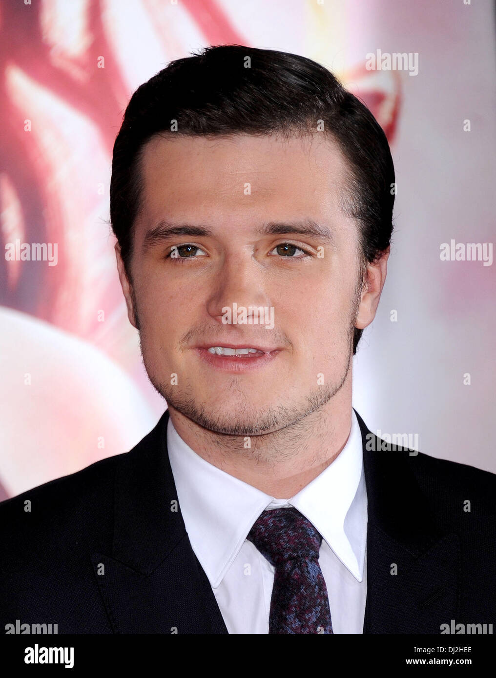 Los Angeles, California, USA. 18th Nov, 2013. Josh Hutcherson arrives ...
