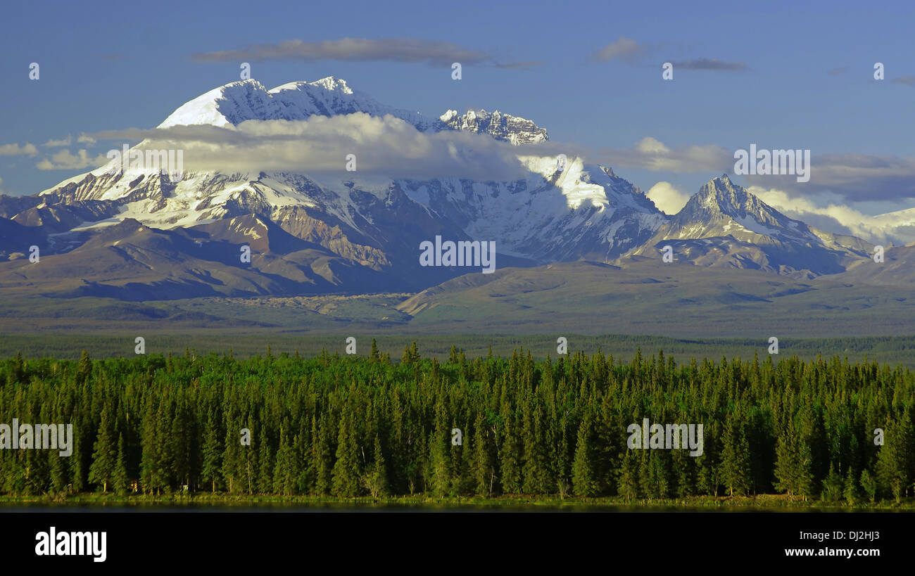 Mt wrangell hi-res stock photography and images - Alamy