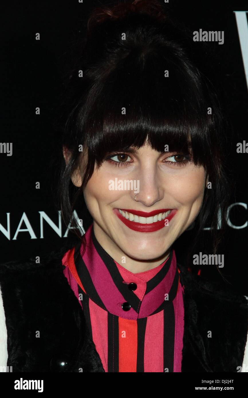 Los Angeles, California, USA. 19th Nov, 2013. Langley Fox Hemingway ...