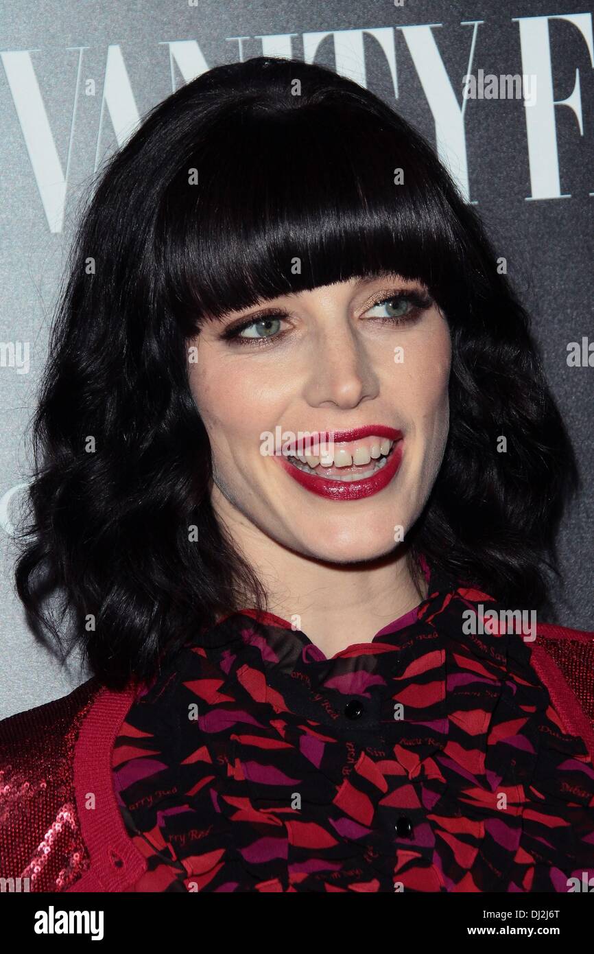 Los Angeles, California, USA. 19th Nov, 2013. Jessica Pare attends The ...