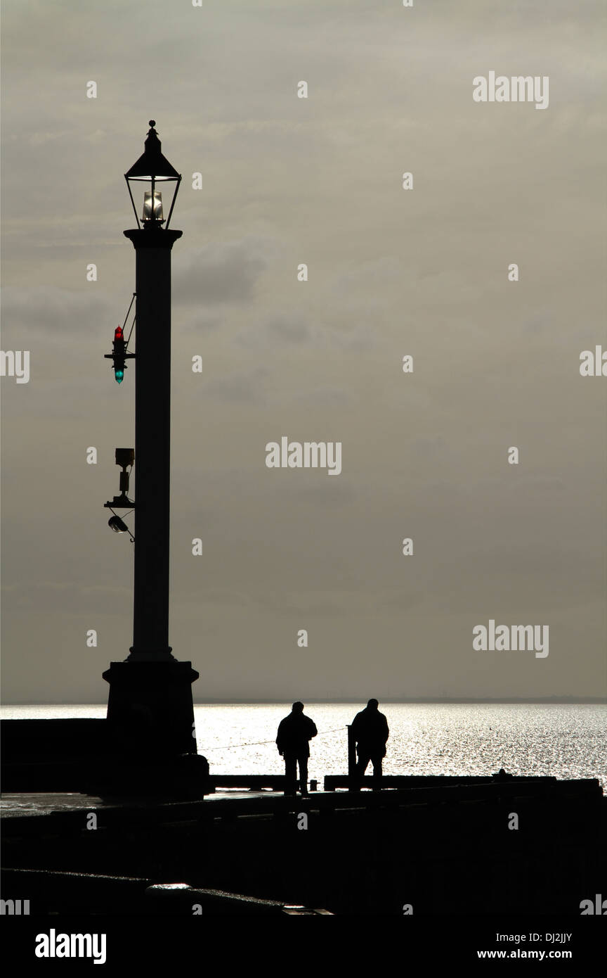 People in the sun hi-res stock photography and images - Alamy