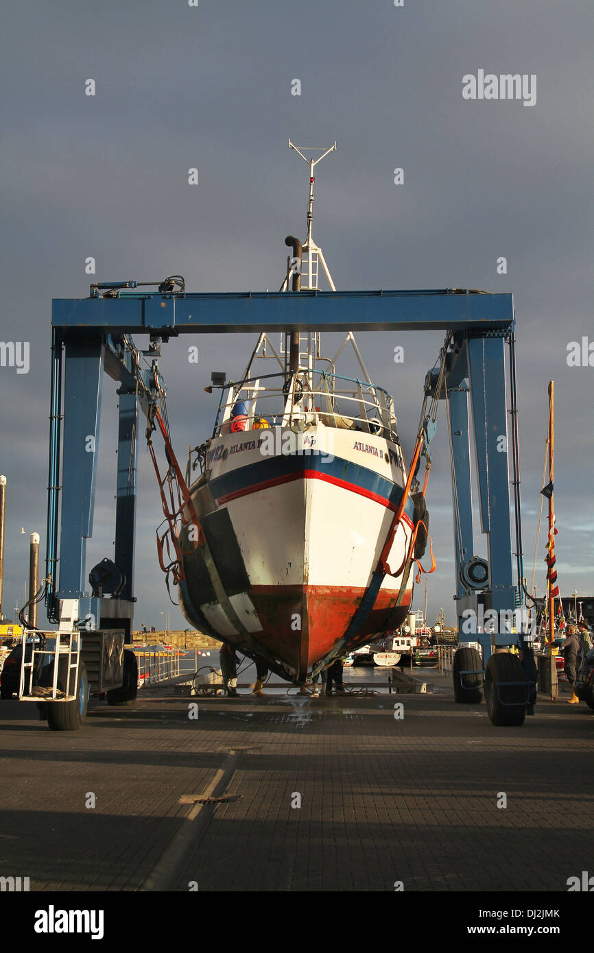 Boat on cradle hi-res stock photography and images - Alamy