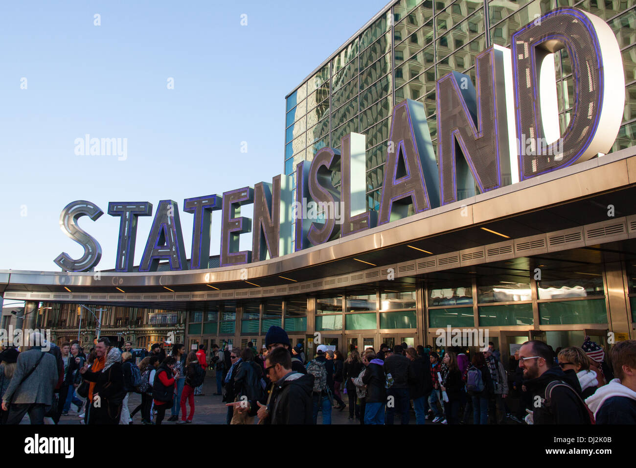 Staten island ferry manhattan terminal hi-res stock photography and ...
