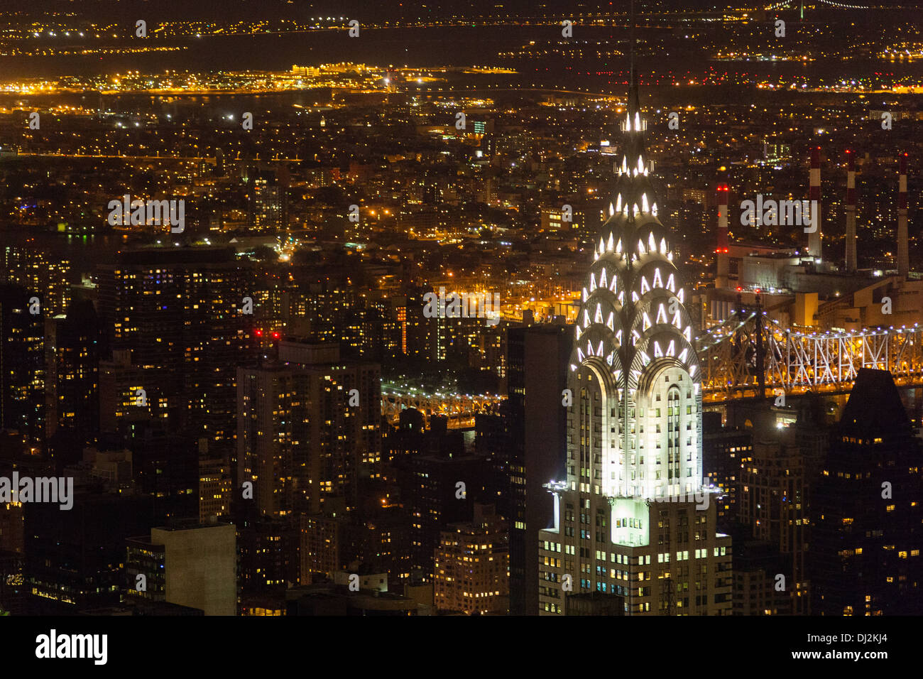 Chrysler building night hi-res stock photography and images - Alamy