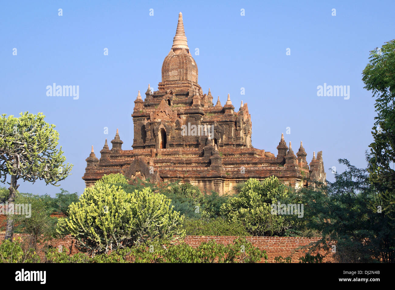 Ruin of Thitsawaddy Pagoda, Bagan, Myanmar, Asia Stock Photo - Alamy