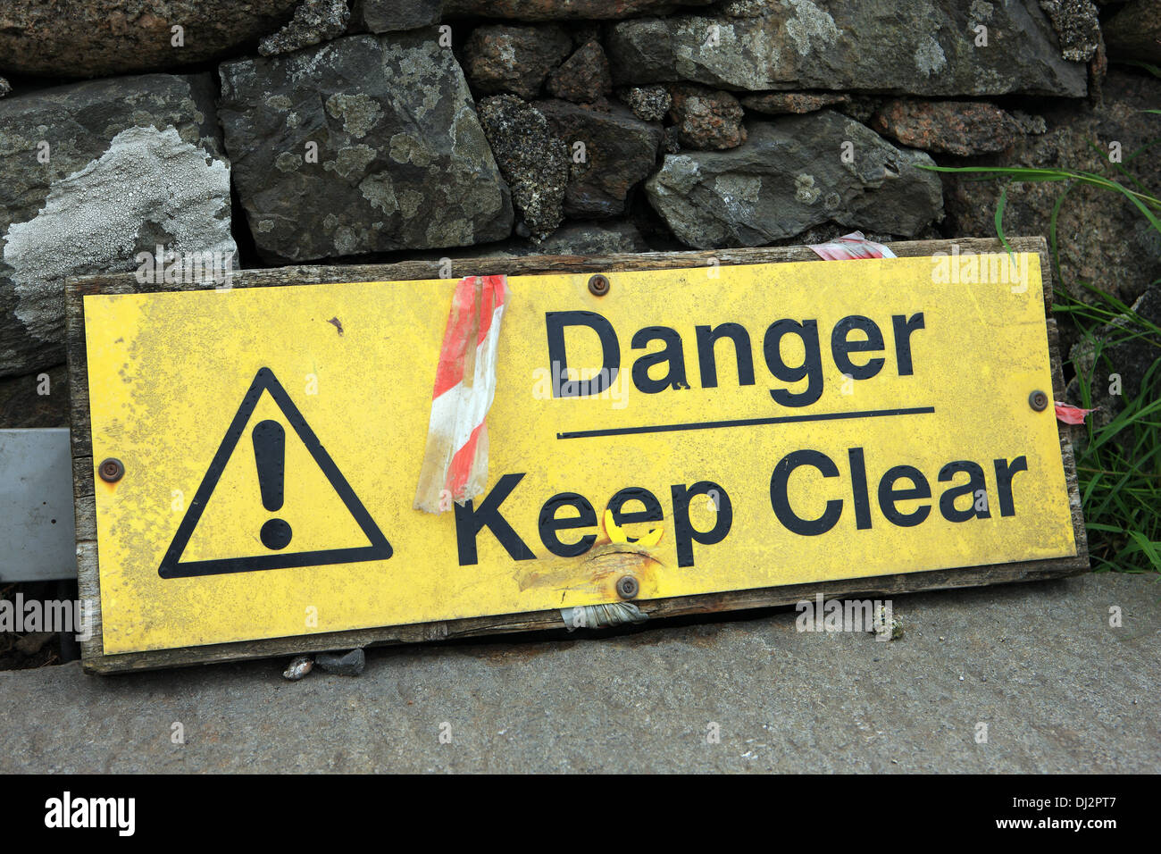 Danger keep clear sign Stock Photo - Alamy