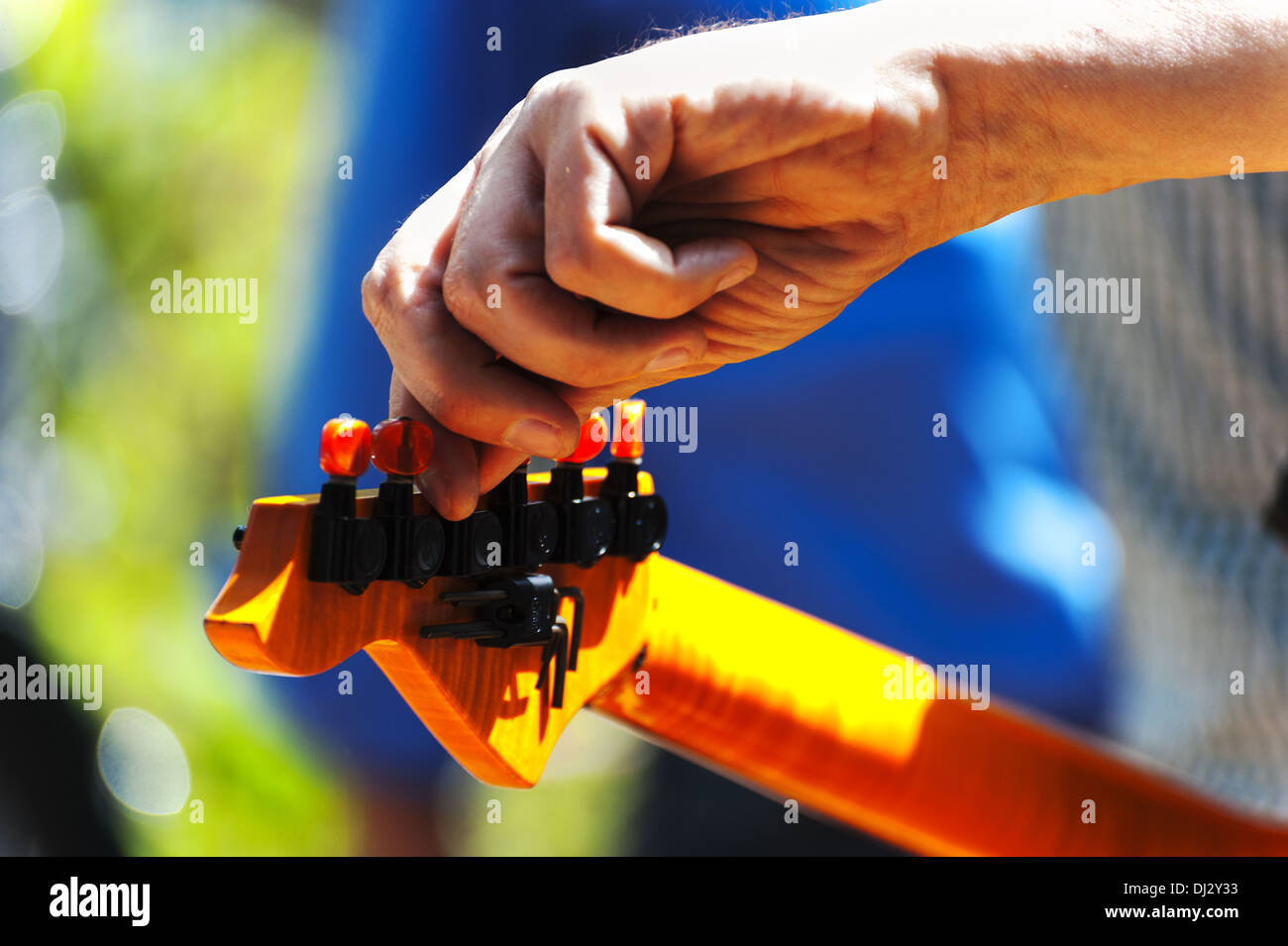Stellschrauben hi-res stock photography and images - Alamy