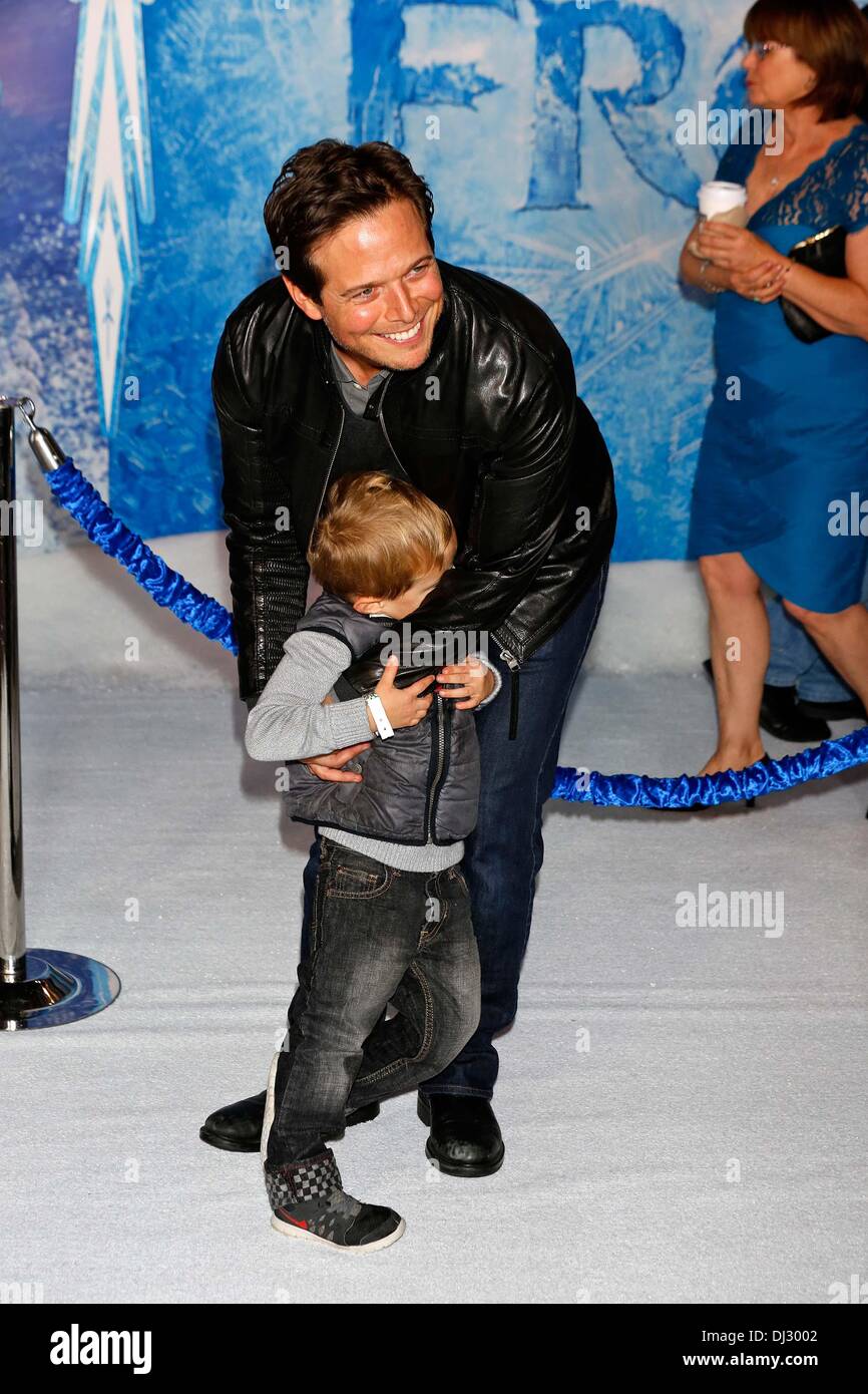 Scott wolf and jackson wolf hi-res stock photography and images - Alamy