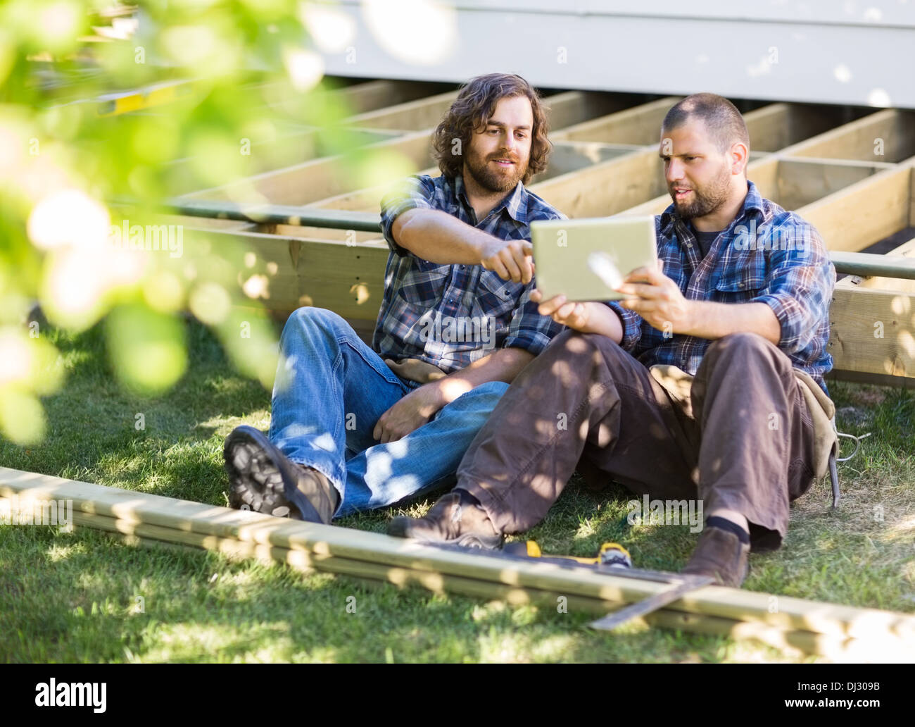 Construction worker relaxation hi-res stock photography and images - Alamy