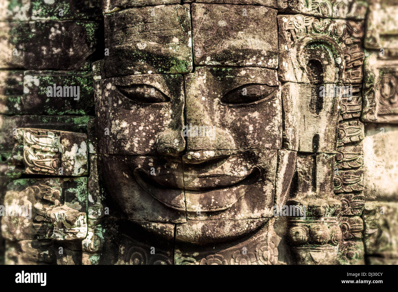 Face of asia hi-res stock photography and images - Alamy