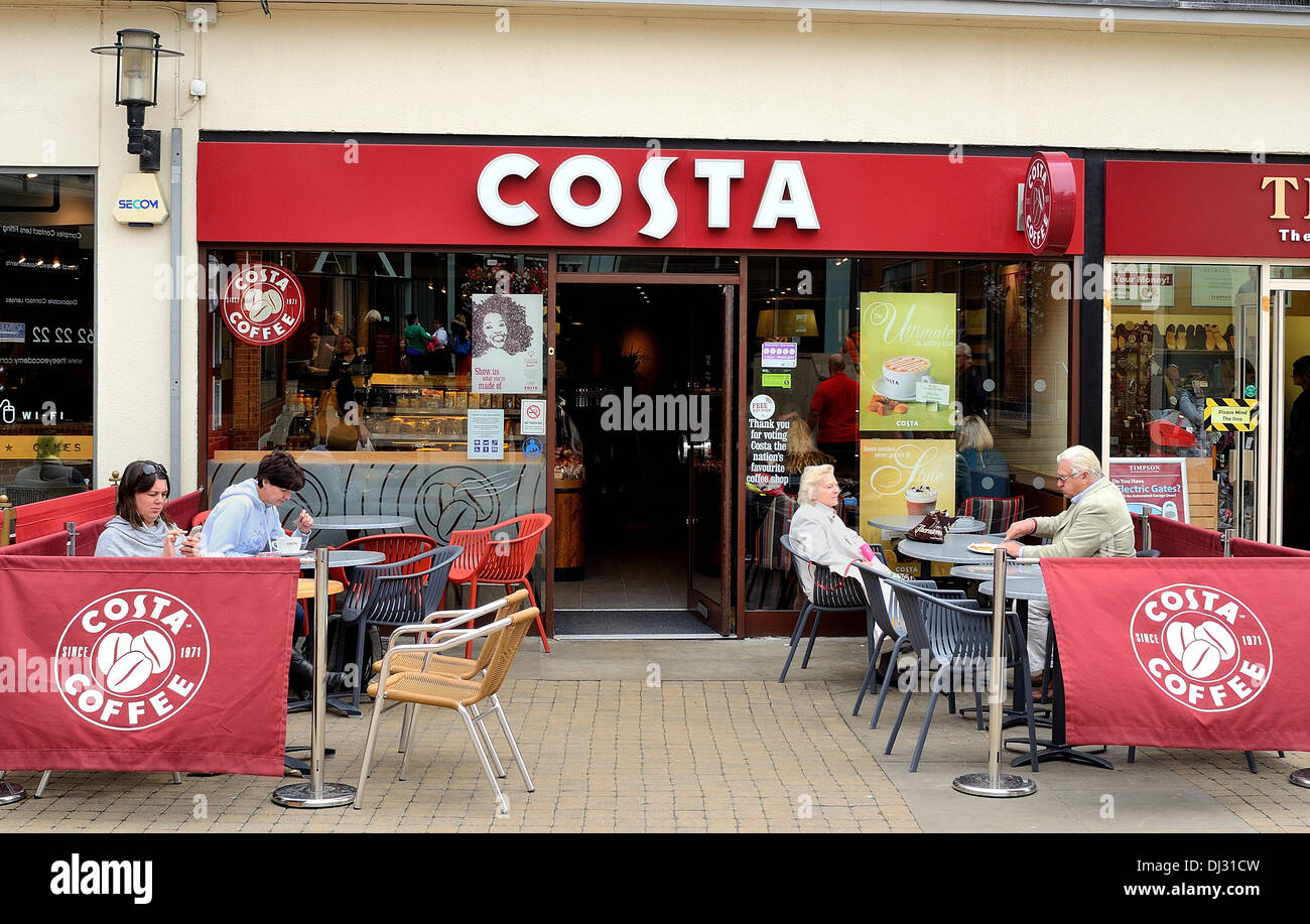Costa Cafe Stock Photos & Costa Cafe Stock Images - Alamy