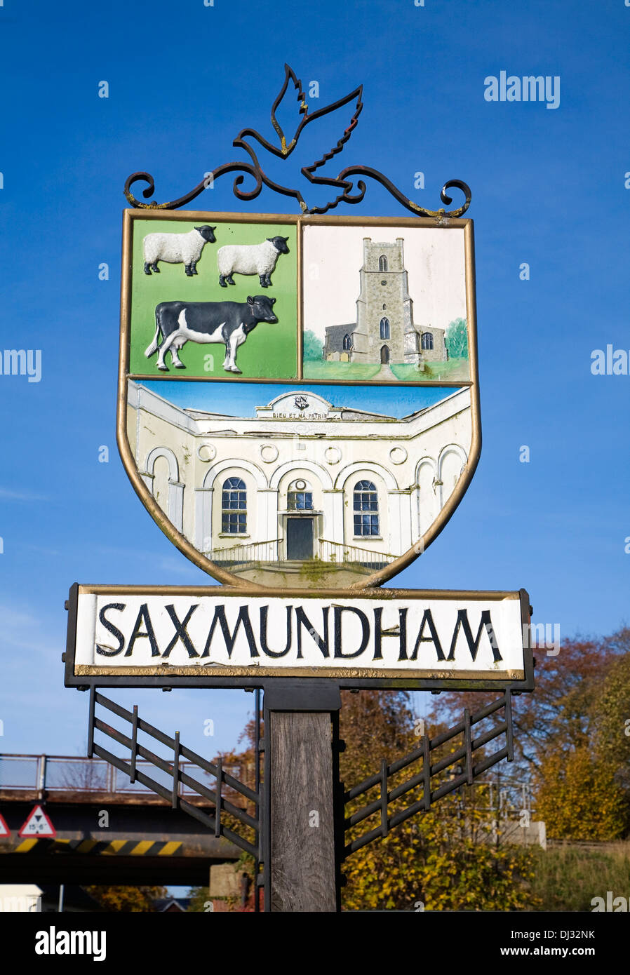 England town name signs hi-res stock photography and images - Alamy