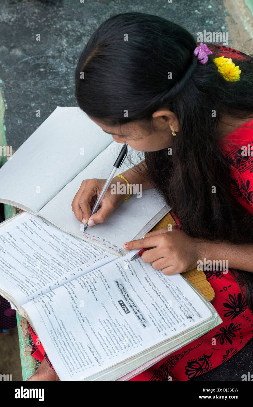 Hindu writing hi-res stock photography and images - Alamy