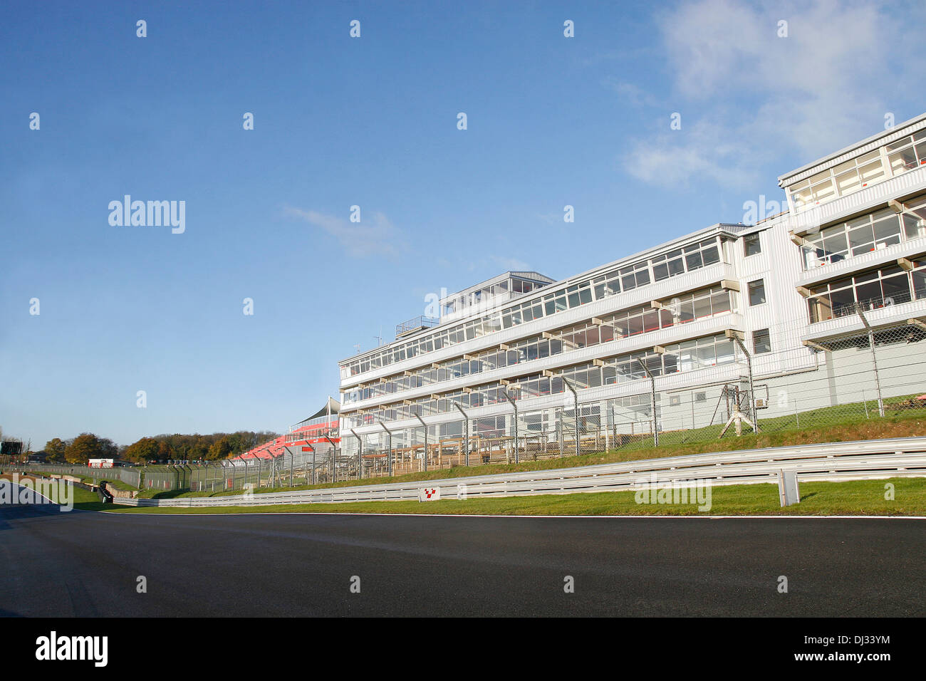 Brands hatch motor racing hi-res stock photography and images - Alamy