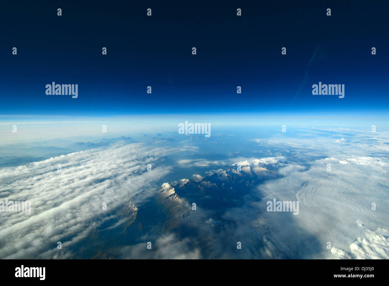 Earth mountains images hi-res stock photography and images - Alamy