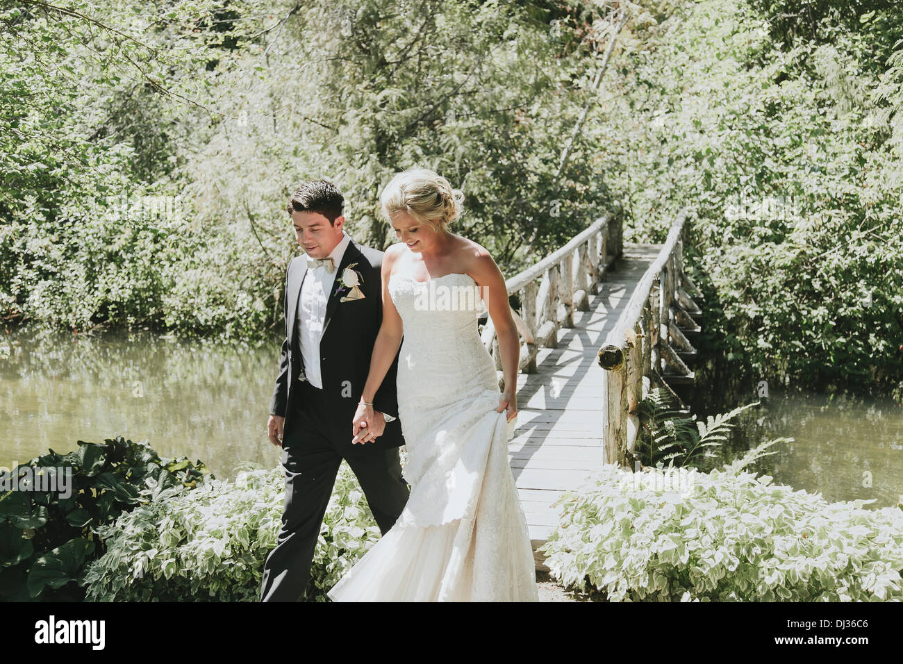 Bridge with hand railing hi-res stock photography and images - Alamy