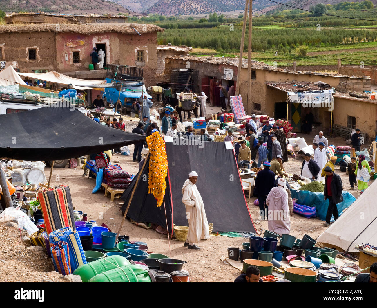 Moroccan village life hi-res stock photography and images - Alamy