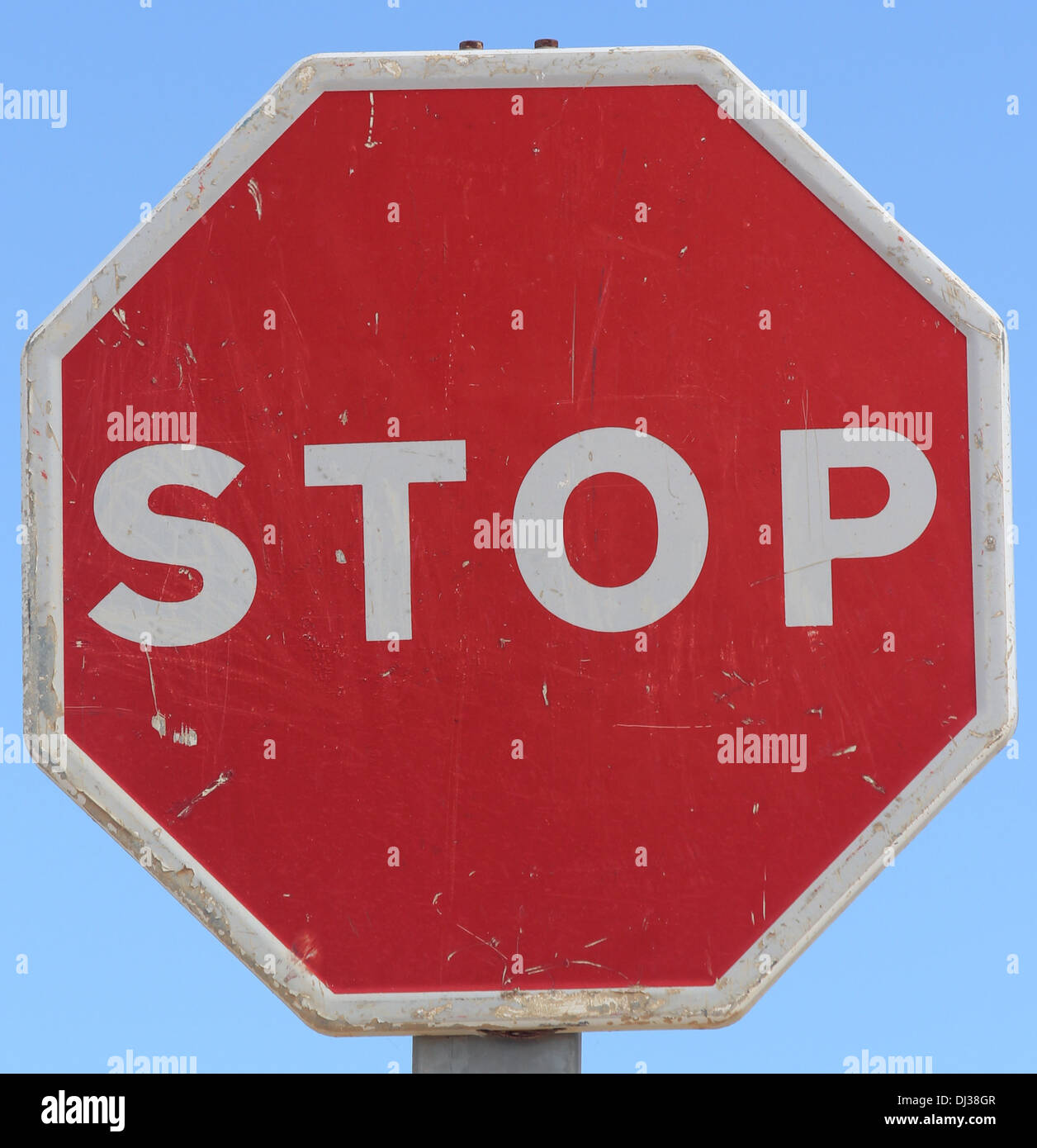 Stop sign car hi-res stock photography and images - Alamy