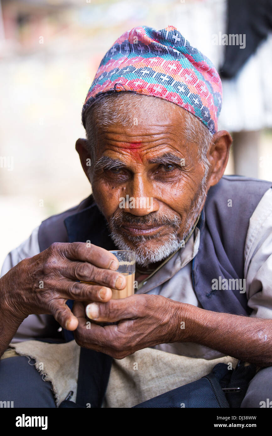 Man drinking tea hat glass hi-res stock photography and images - Alamy