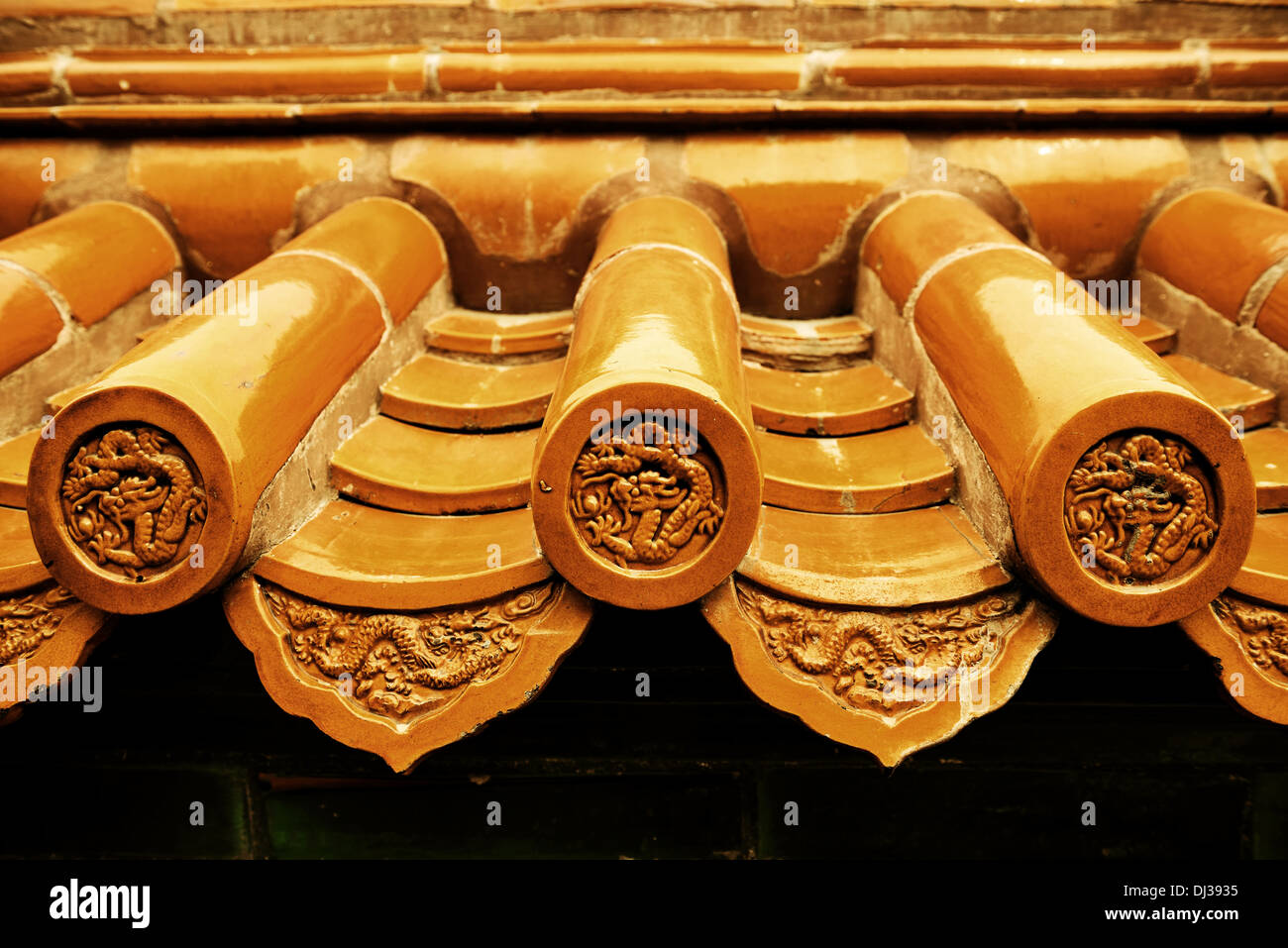 Old roof of Chinese buildings with beautiful pattern in Beijing Stock ...