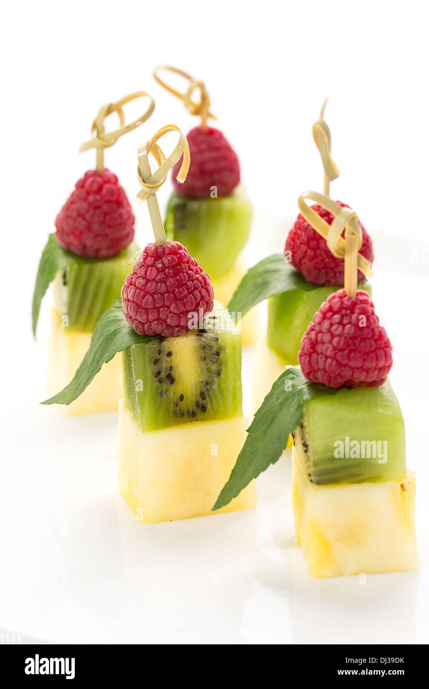Plate of fruit dessert canape Stock Photo - Alamy